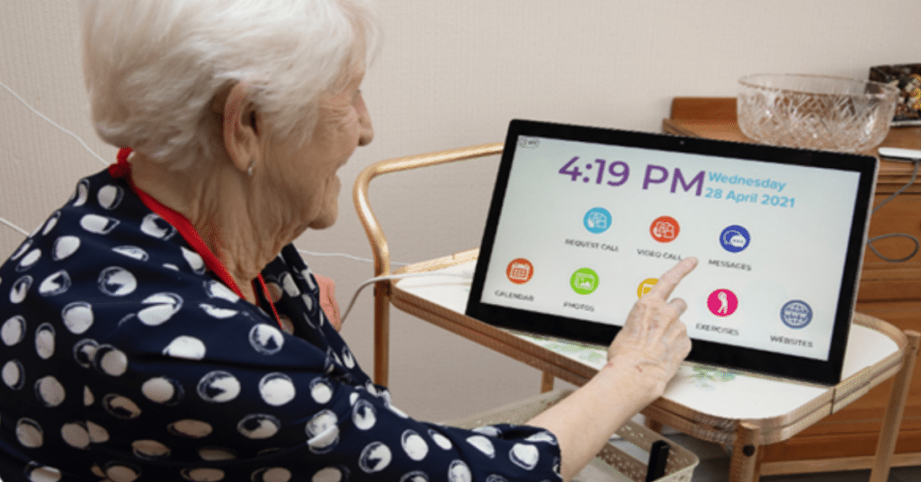 Vibby Fall Detector For Elderly | Pendant | Careium